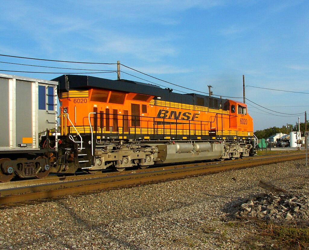 BNSF 6020